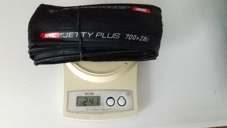 【IRC JETTY PLUS】ロードバイクのタイヤ交換した感想【700x28c】 | たーぼうのへや